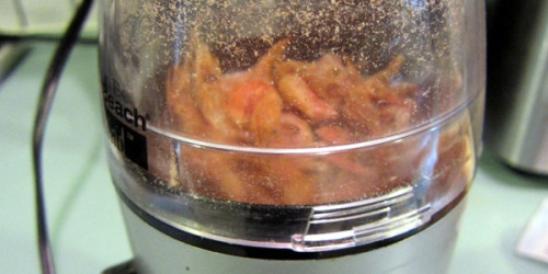 Homemade Fish Food - The Aquarium Guide